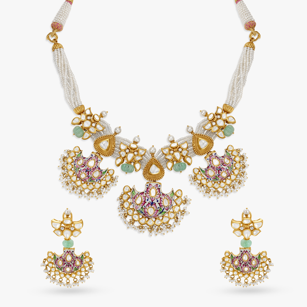 Buy Shresth Necklace Set at Best Price | Tanishq Singapore Online Store